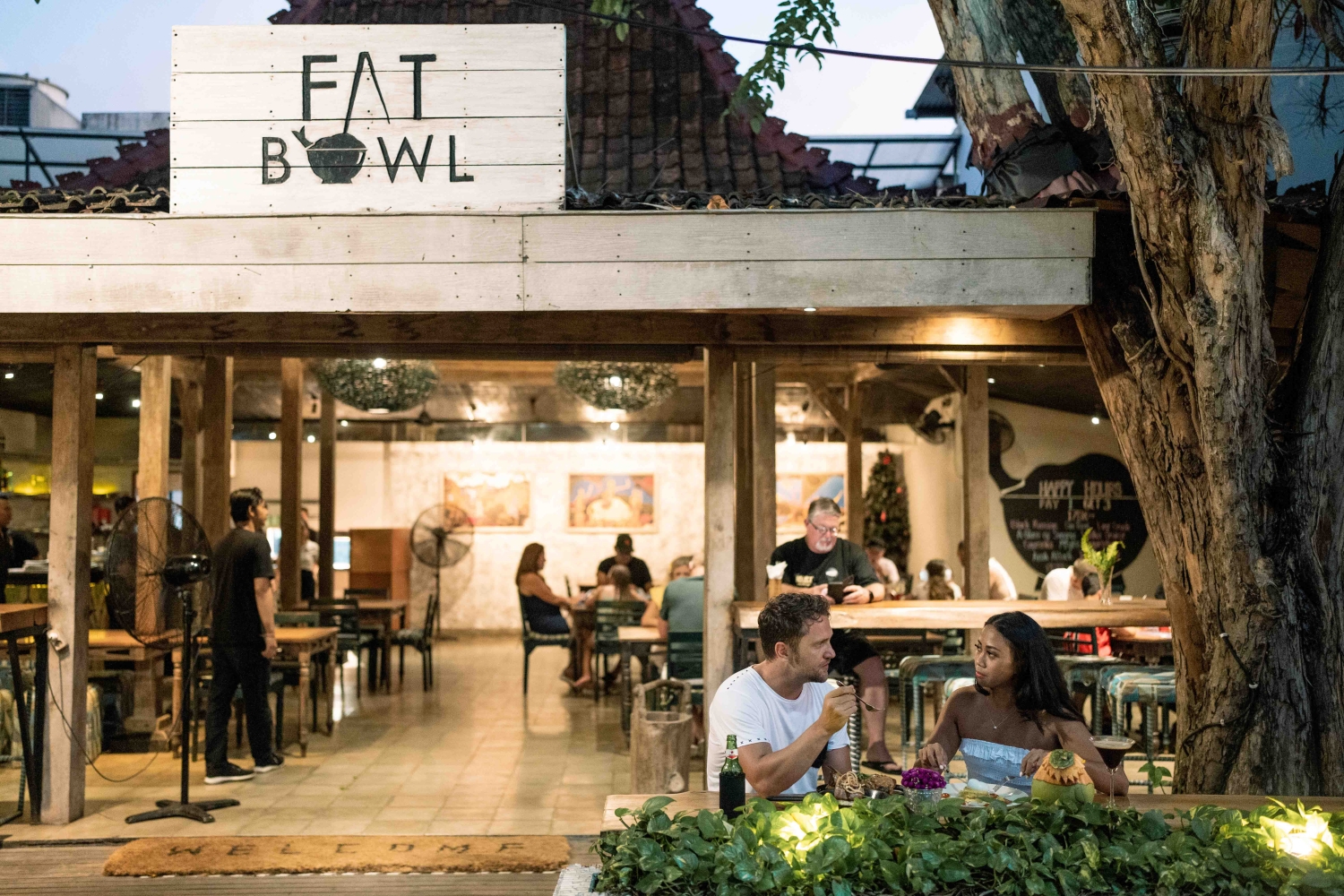 DISCOVER THE BEST RESTAURANTS IN LEGIAN, BALI